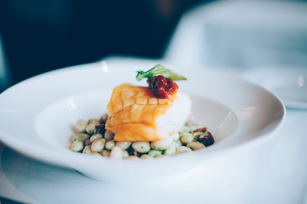 12 Mouth-Watering Photos of Restaurants [Free to Download]
